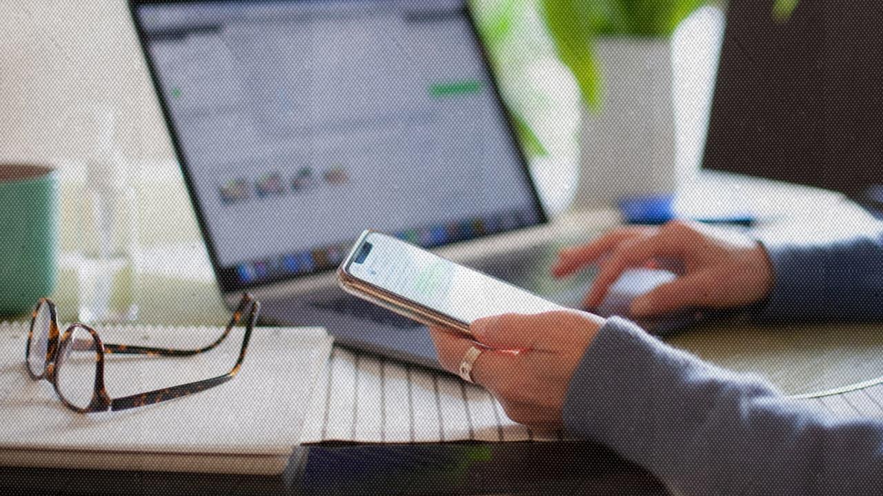 About Us | Convert Leads | Roomvu