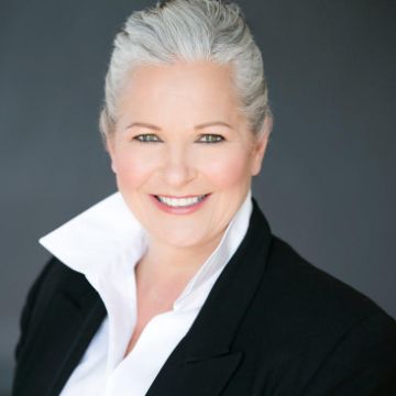 Liz Taylor Real Estate Agent | RoomVU